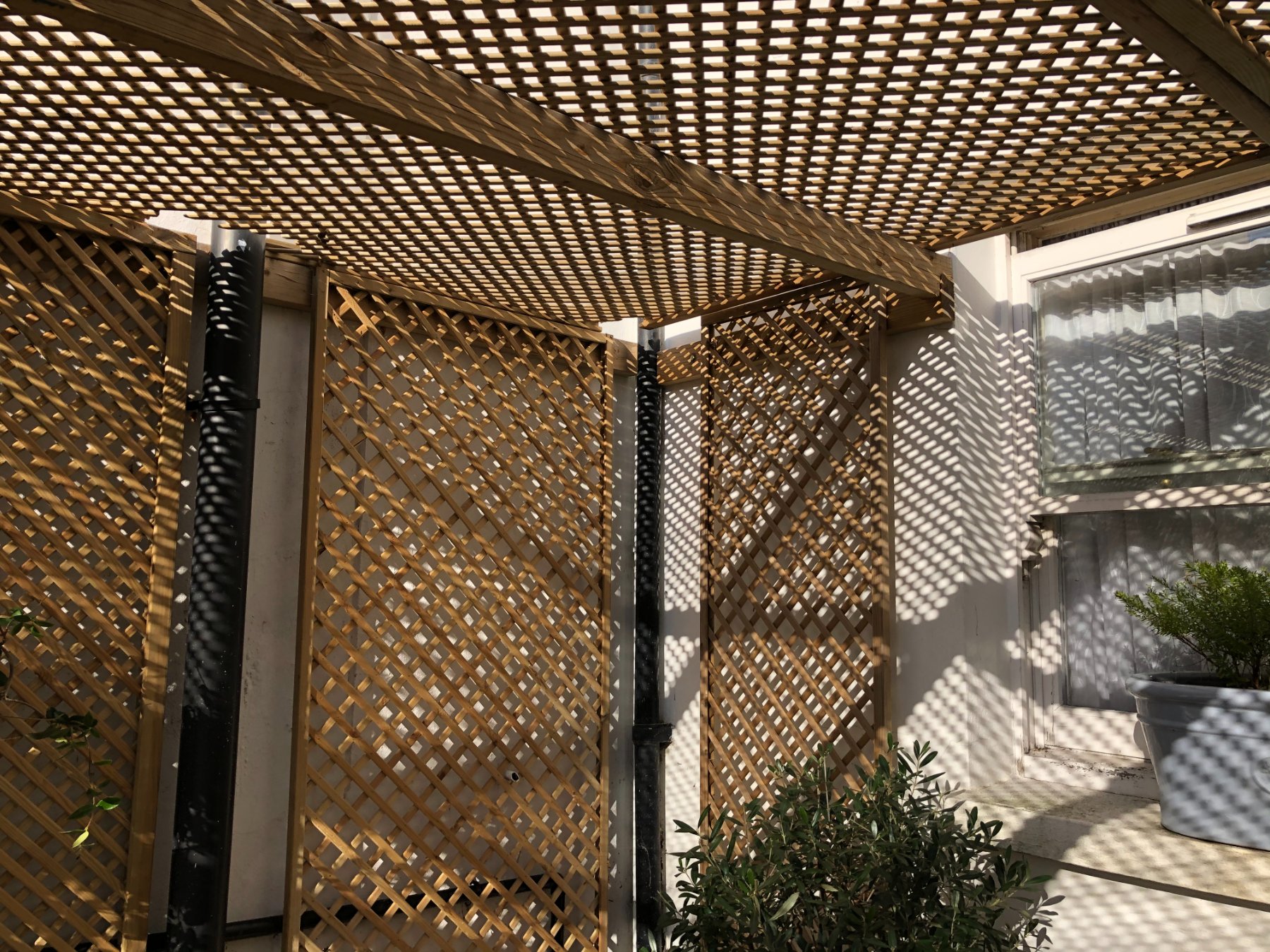 Surrey Fencing & Landscapes | Areas of the county that we cover